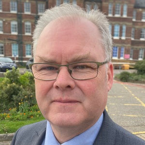 Simon Burwood | Crustacean Compass